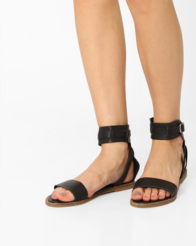 Flat Sandals for Women | Buy Latest Ladies Sandals Online | Ajio
